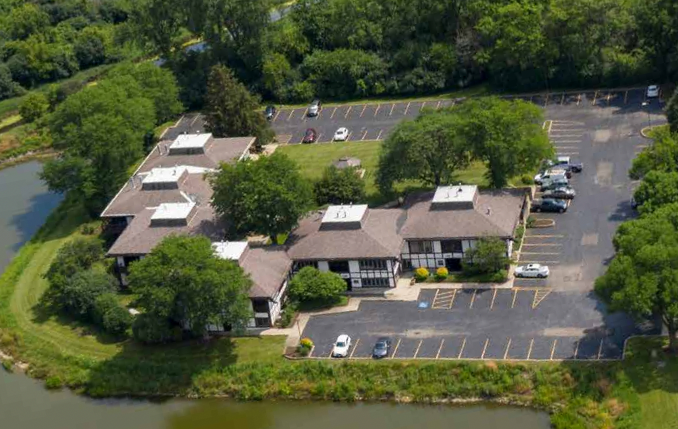 Wheaton Oaks Center – 1113-1135 Wheaton Oaks Court, Wheaton IL 60187